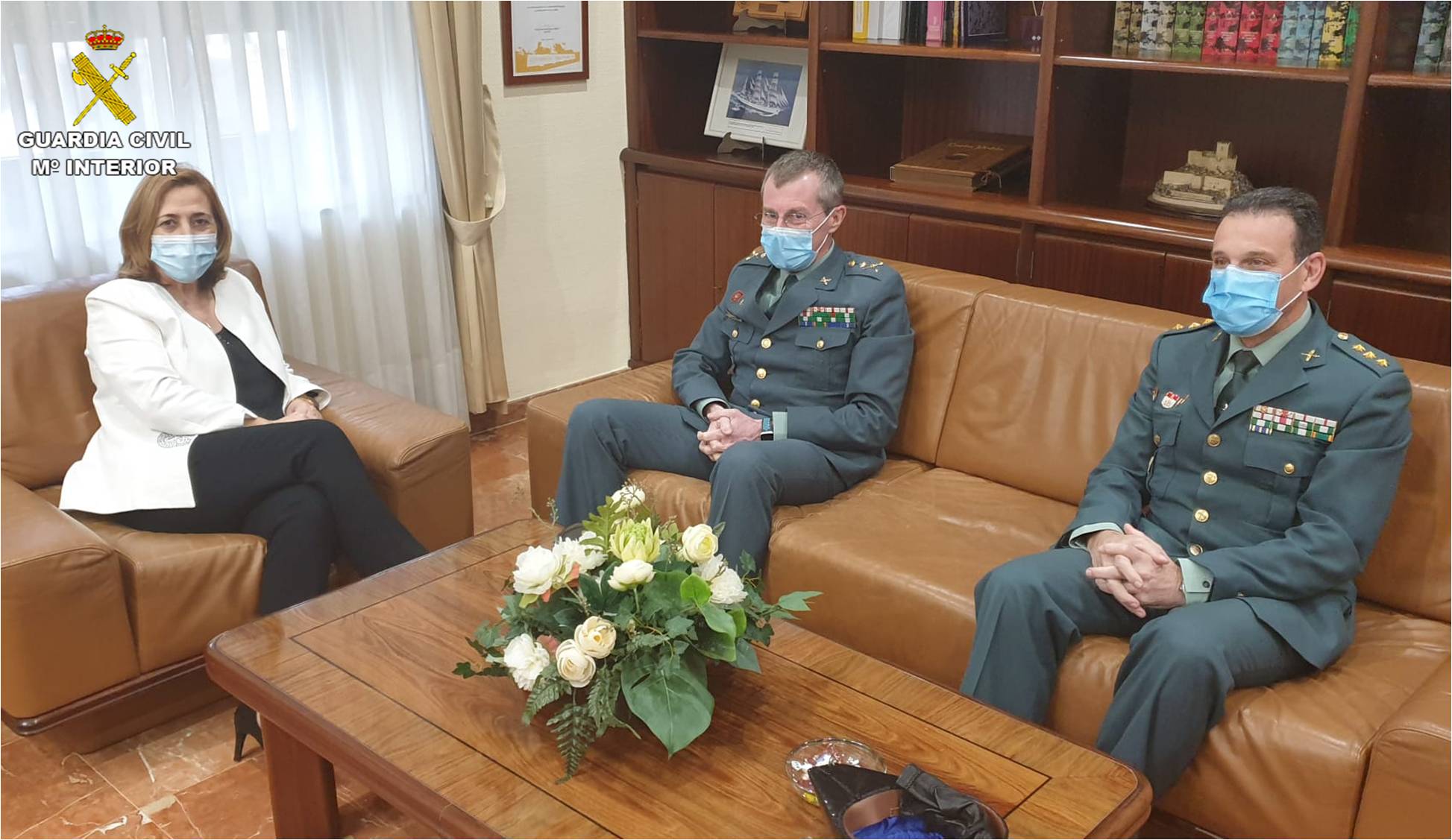 Presentación en Alicante del General Jefe de la VI Zona de la Guardia ...